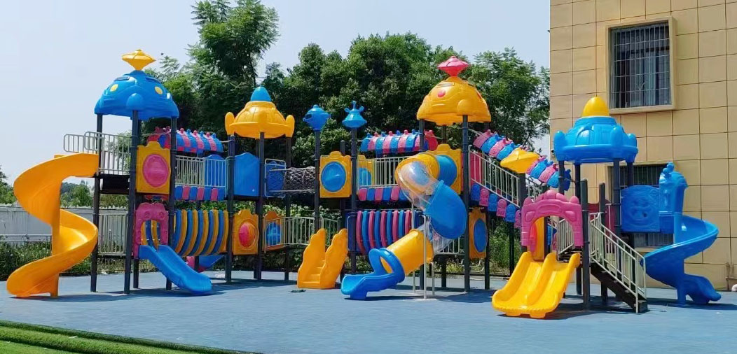 What Are Backyard Playground Slides Made Of? - SPIKE
